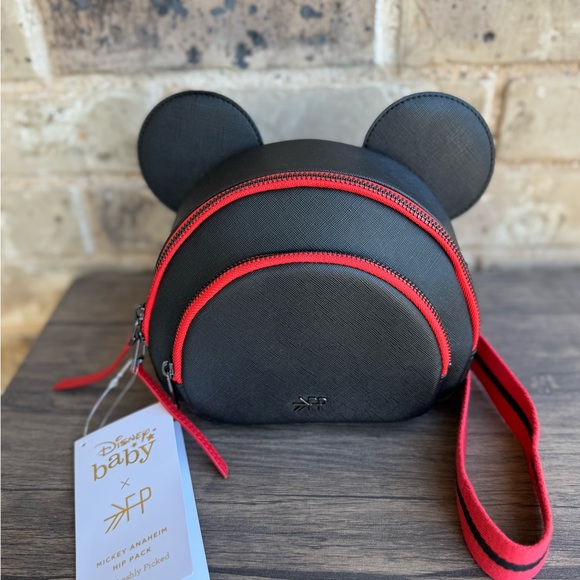Freshly Picked | Bags | Nwt Freshly Picked Obsidian Mickey Anaheim Hip Pack | Poshmark